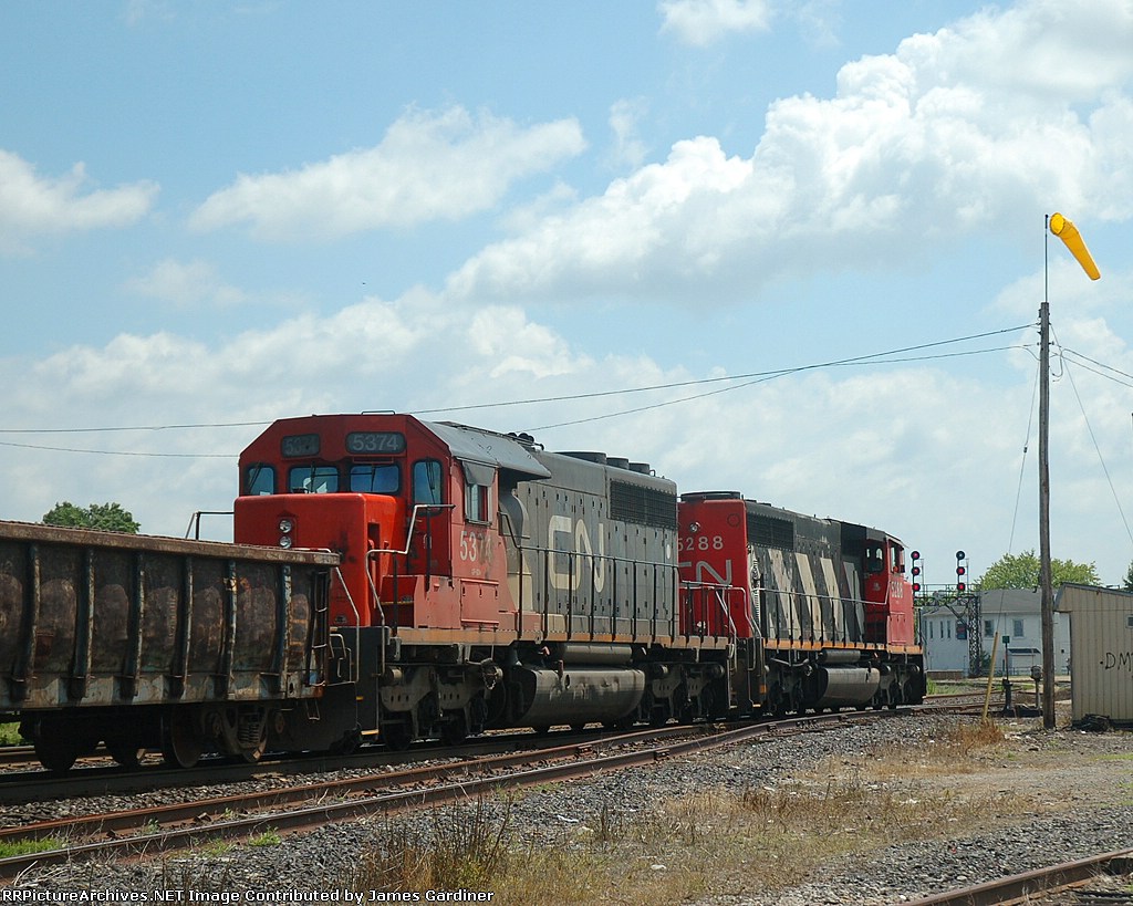 CN 390